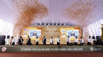 Le Comité populaire de Hô Chi Minh-Ville a organisé une cérémonie de ...